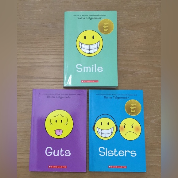 Scholastic | Other | Scholastic Graphic Novel Set Of 3 Smile Guts ...